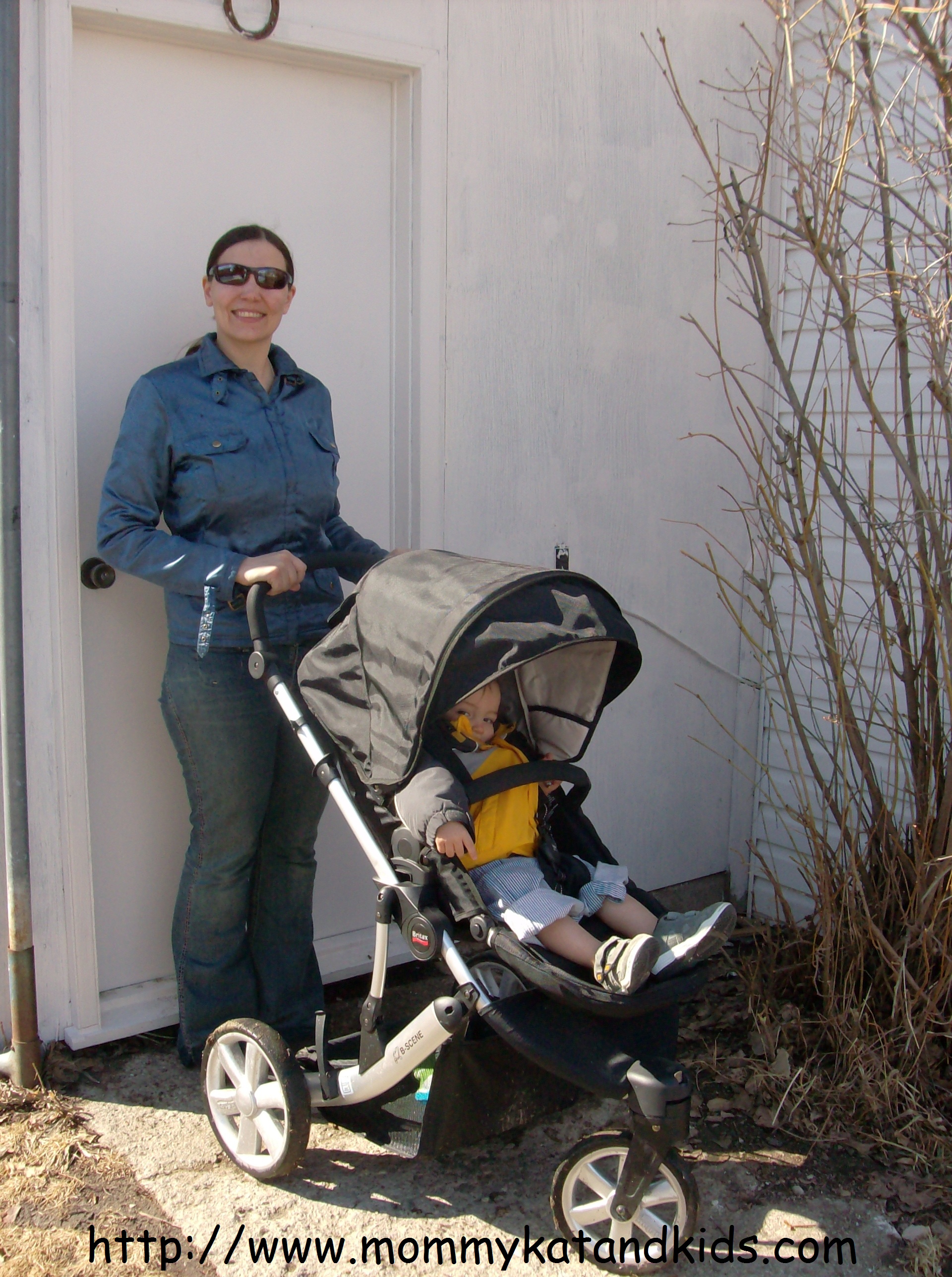 BRITAX B-SCENE Stroller Review - Mommy Kat and Kids