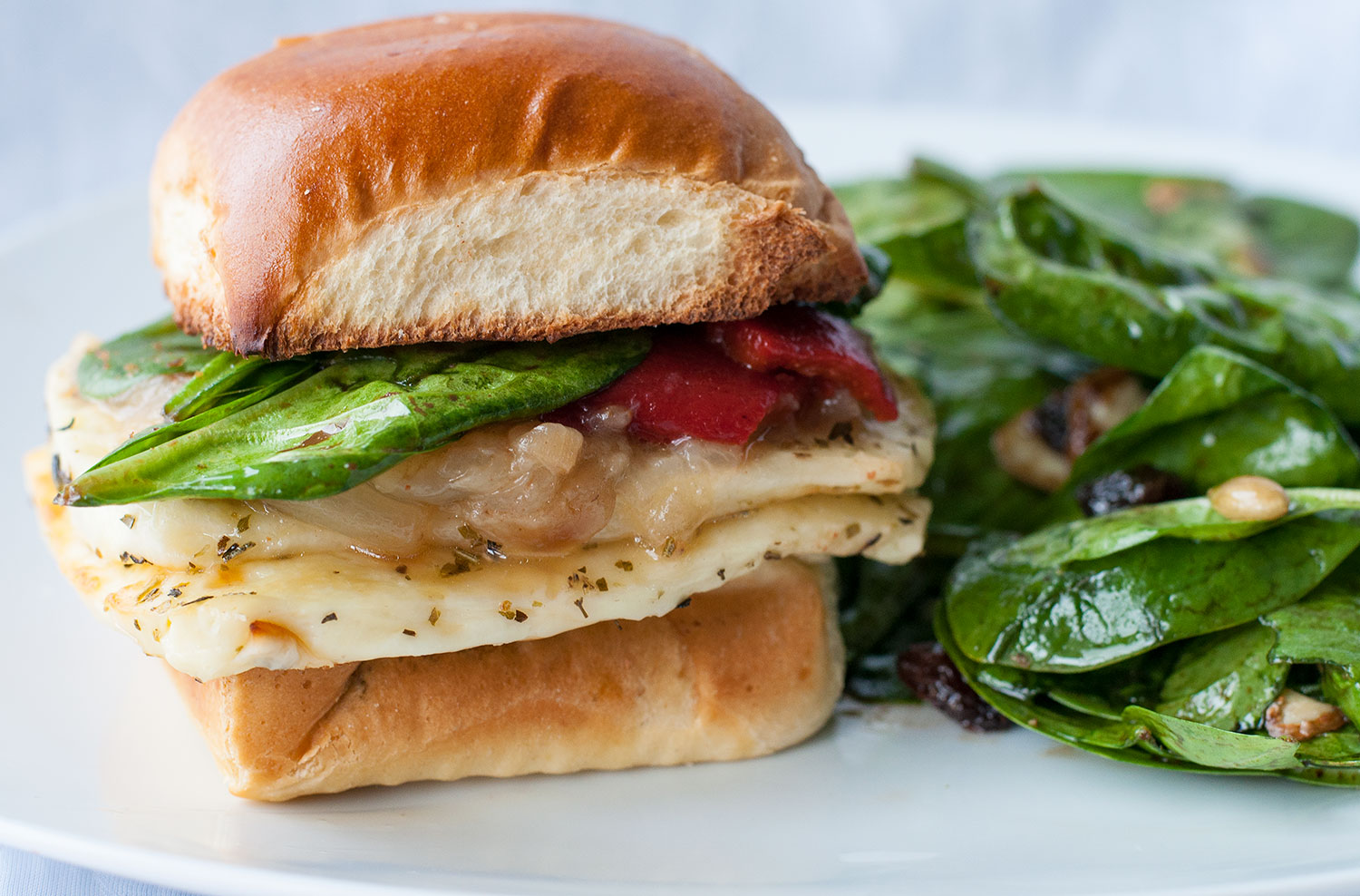 Easy Vegetarian Halloumi Burger Recipe - Mommy Kat and Kids