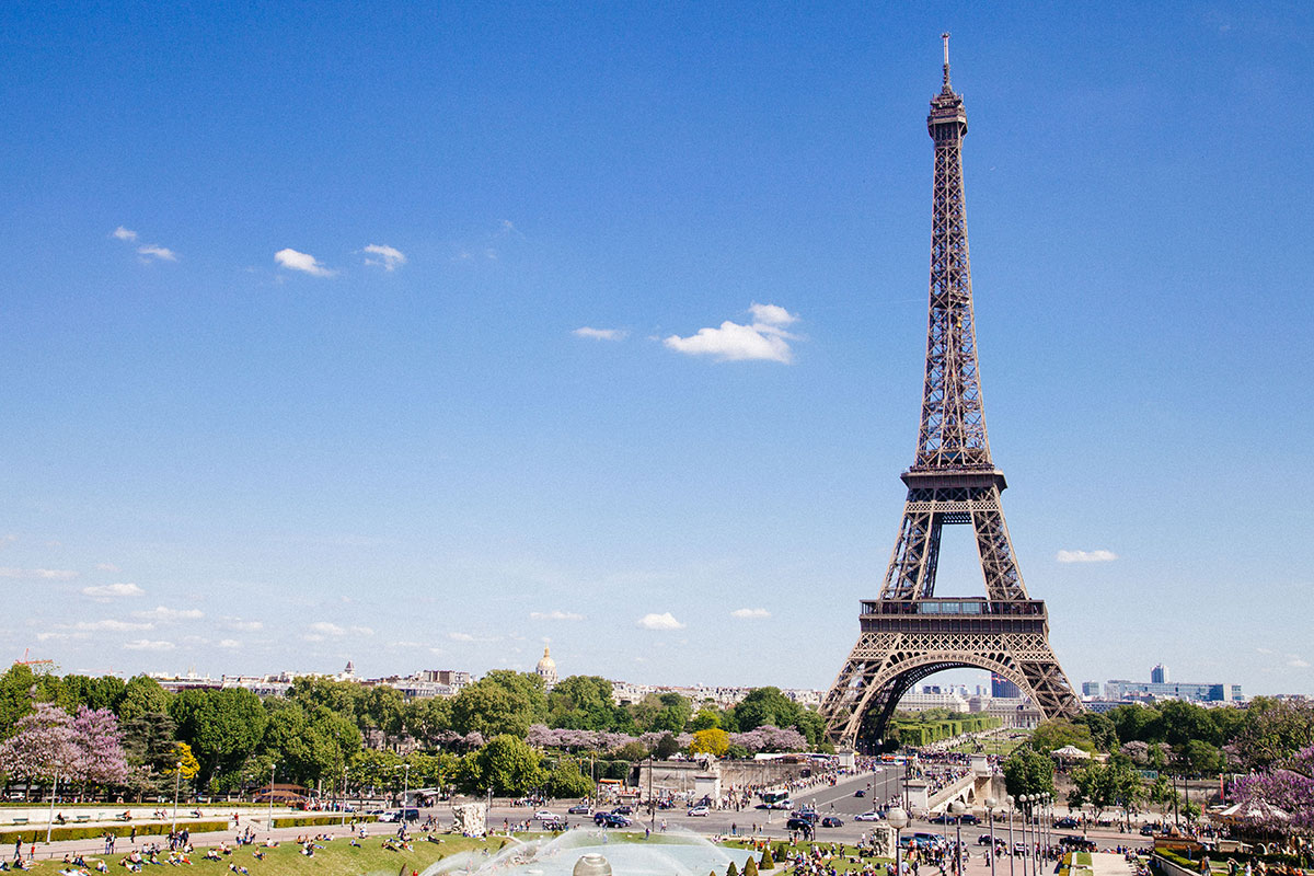 5 Must-See Places to Visit in France on a French Vacation - Mommy Kat ...