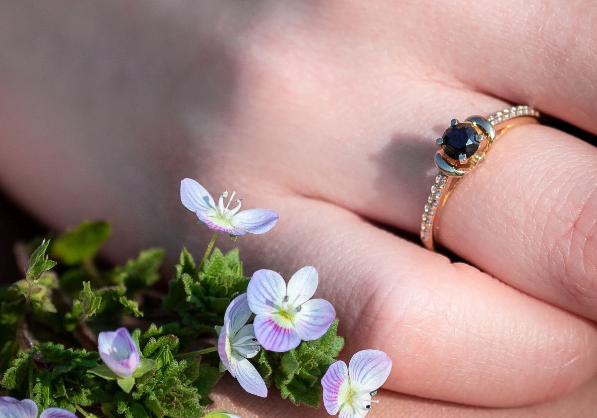 9 Fun Ways To Use Black Diamonds as Heirloom Jewelry - Mommy Kat and Kids